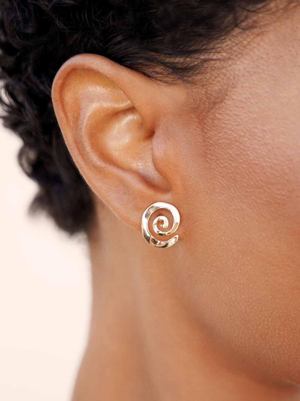 Aura Swirl Studs – The Tania Collection
